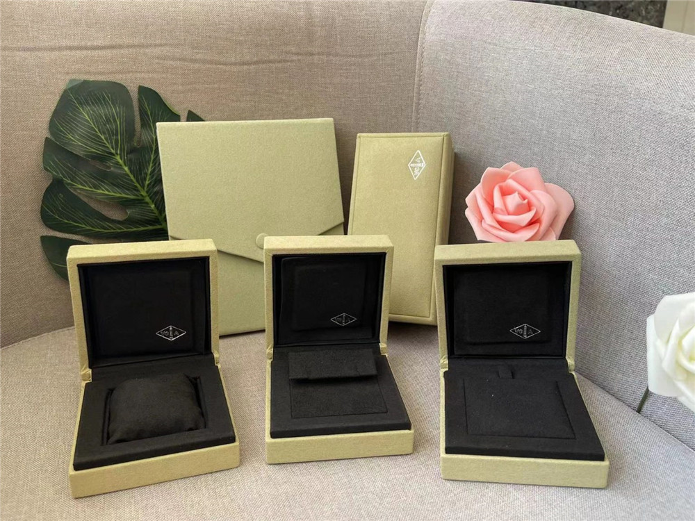 Van Cleef Arpels Jewelry Box And Package | 14K 18K Real Gold Luxury ...
